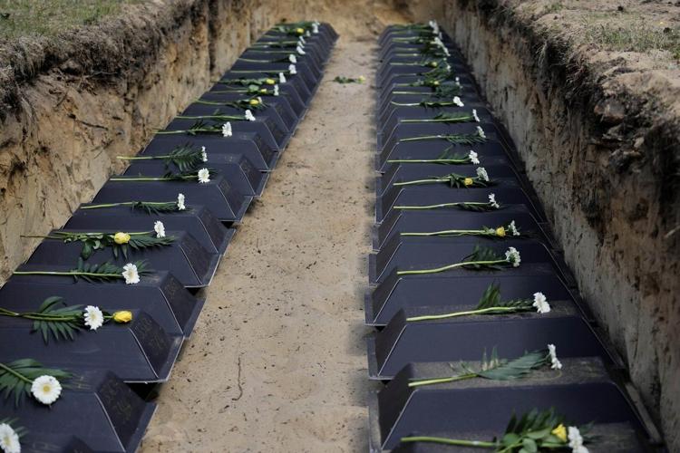 PHOTO COLLECTION: Germany WWII Fallen Soldiers