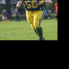 Disability doesn't stop one-armed Westdale football player