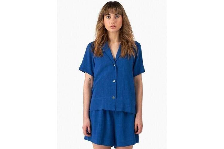 Sick of your old clothes? The brand you got them from might buy them ...
