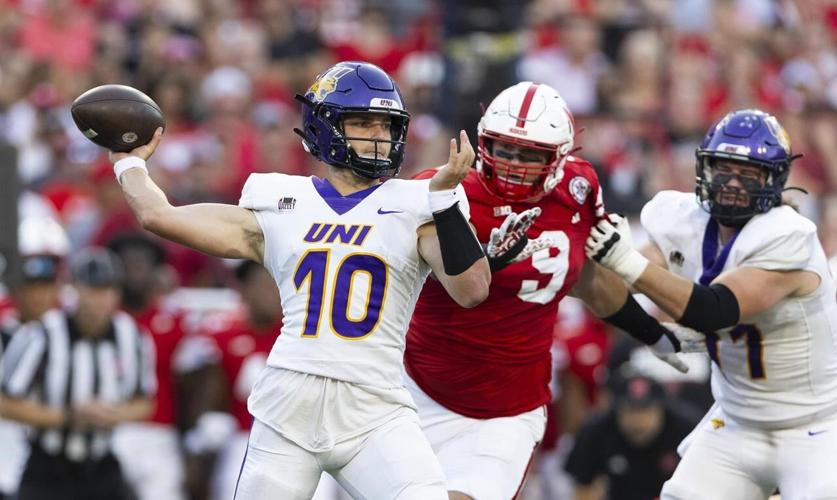 Raiola's sharp 1st half gets No. 23 Nebraska started in its 34-3 win ...