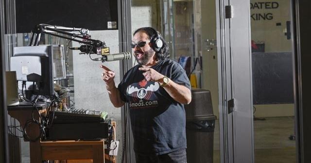 Rock 'N' Ray Michaels still serving up the "classic hits"