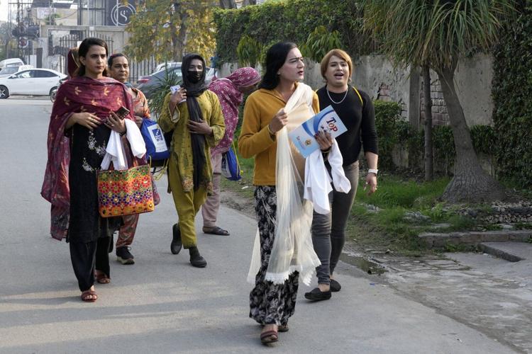 Pakistan’s transgender community finds hope and dignity at a culinary ...
