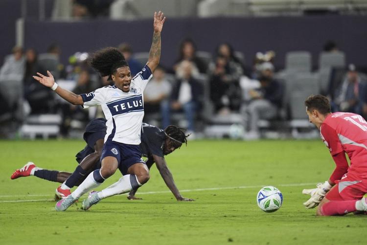 Ian Pilcher's late goal helps San Diego tie Whitecaps 1-1, remain atop ...