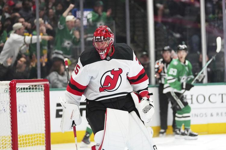 Thomas Harley scores in final seconds to lift Stars to 4-3 win over Devils