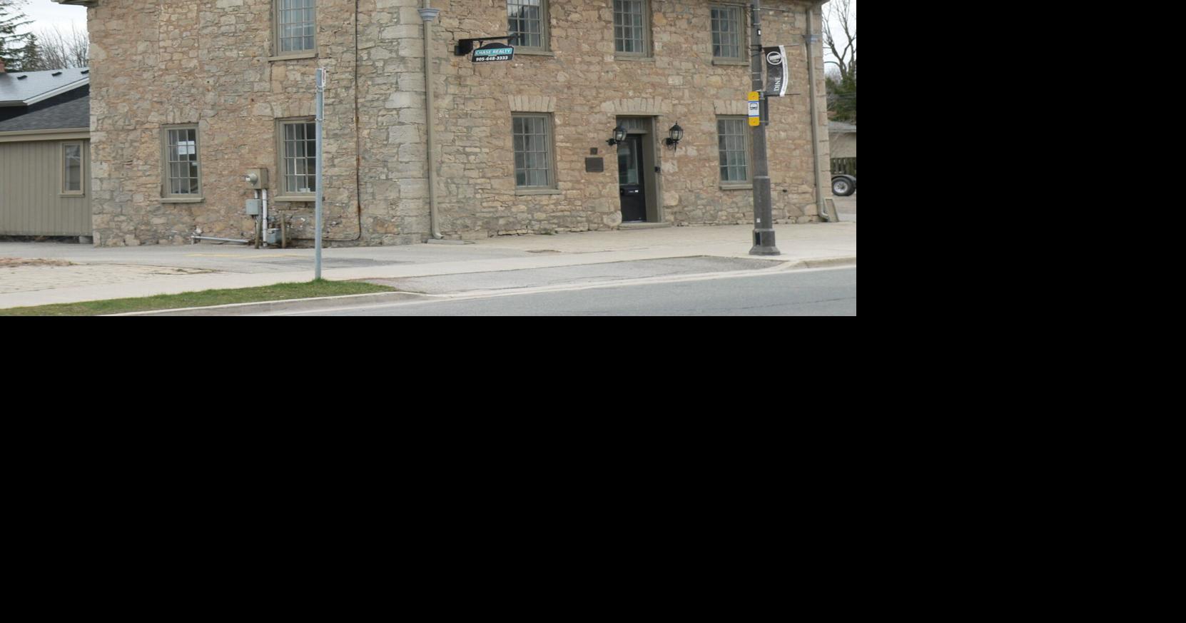 Hamilton activists host rally in Ancaster to preserve Marr House