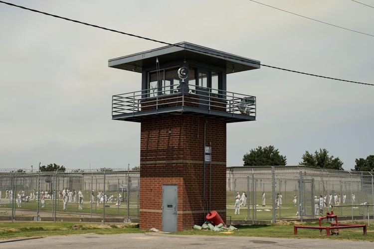 Recaptured Arkansas prison escapee known as the 'Devil in the Ozarks ...
