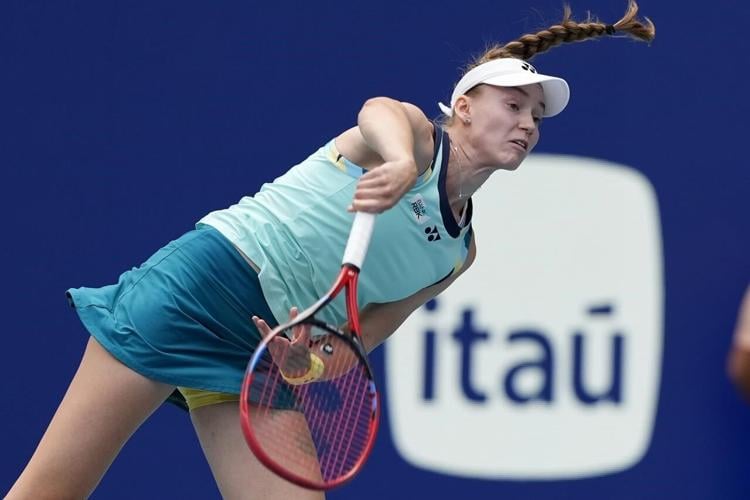 Danielle Collins wins Miami Open on her final try, topping Elena ...