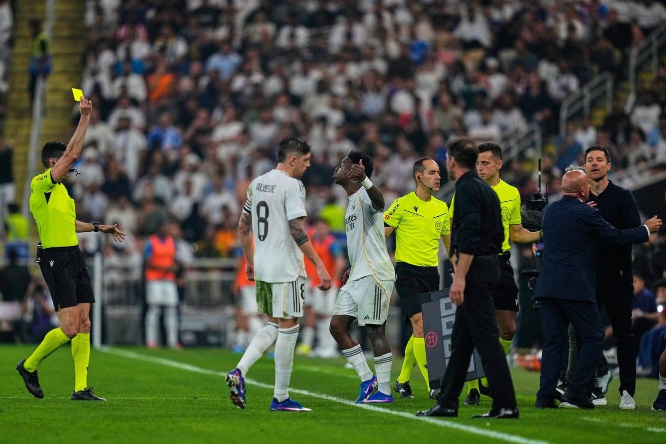 Simeone apologizes to Vinícius and Real Madrid president after heated ...