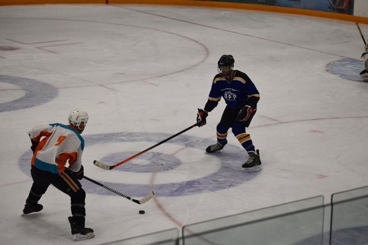 Haldimand OPP, Six Nations Police go head-to-head in hockey