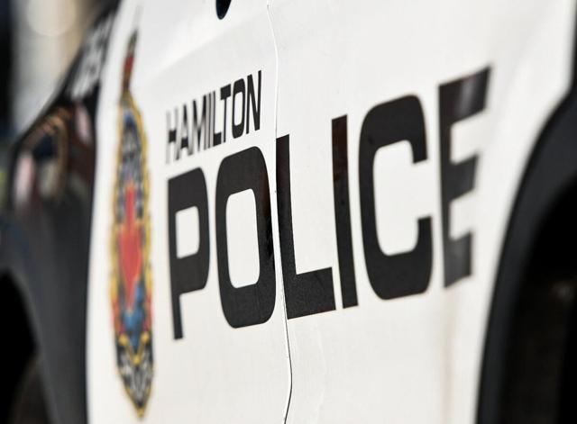 Hamilton police constable facing additional firearm charge