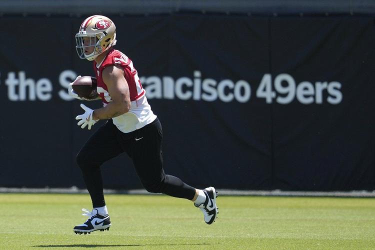 Christian McCaffrey returns to 49ers practice, showing no ill effects ...