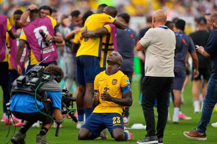 Mexican fans blast horns outside Ecuador’s hotel, fueling a sleepless ...