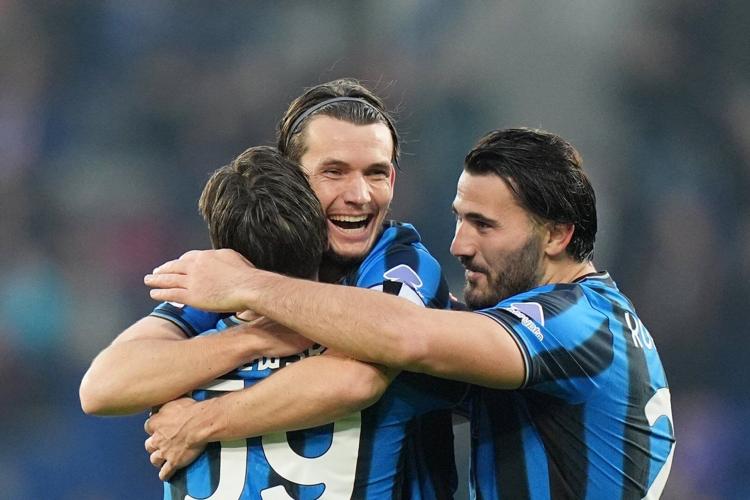 Napoli triumphs in penalty shootout to reach Italian Cup quarterfinals ...