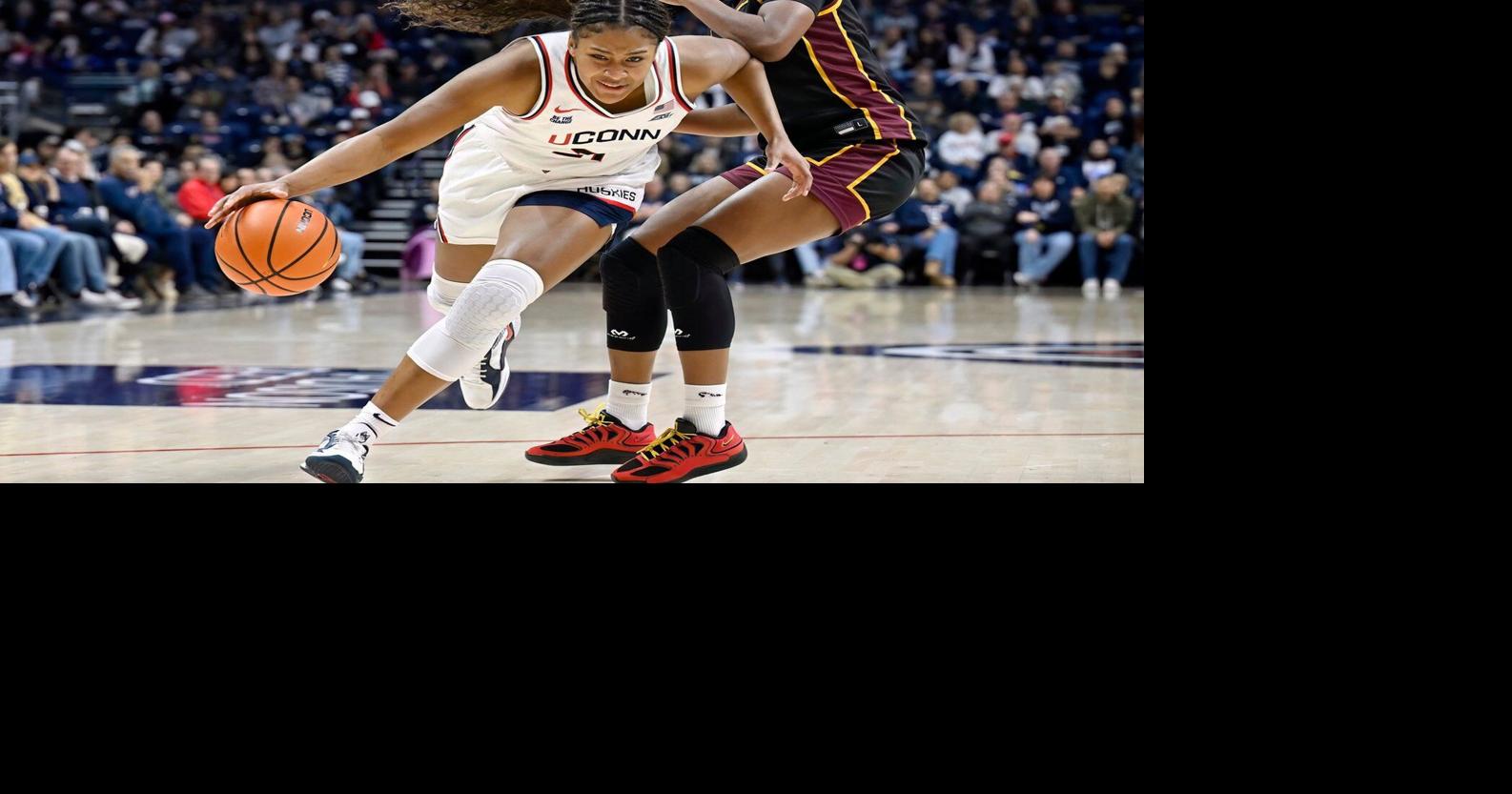 UConn women's season-high 25 steals help No. 1 Huskies beat Loyola ...