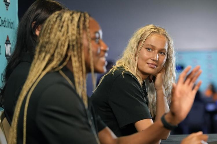 Gonzaga's Lisa Fortier ready to coach again with cancer treatment ...