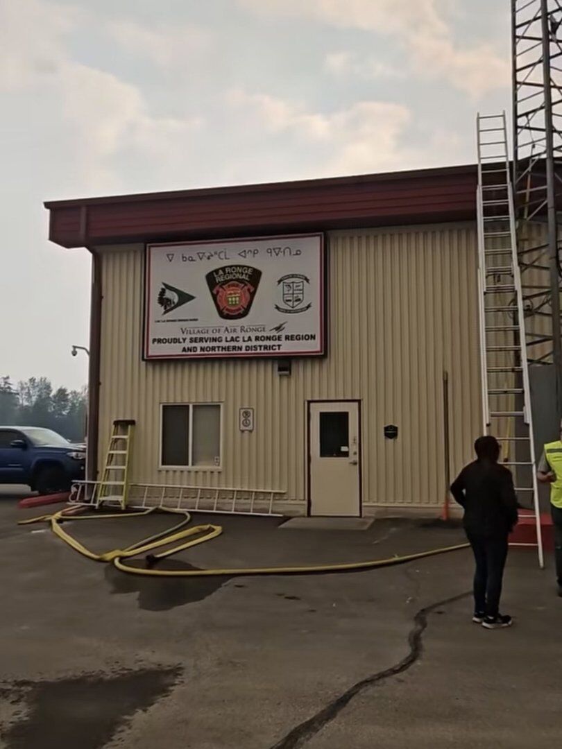 La Ronge under evacuation as wildfire threat continues