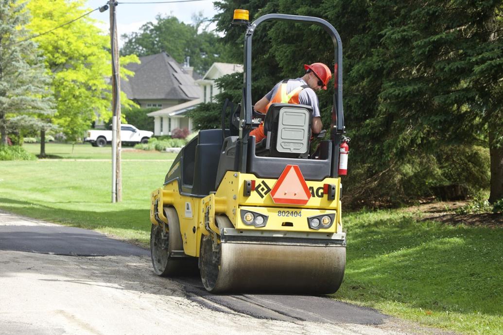 How does Hamilton decide which potholes get filled?