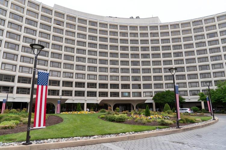 Sound of gunfire carries eerie echoes of Reagan's shooting outside the ...