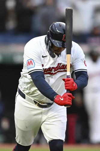 Josh Naylor hits a two-run HR and himself with his bat, helping the ...