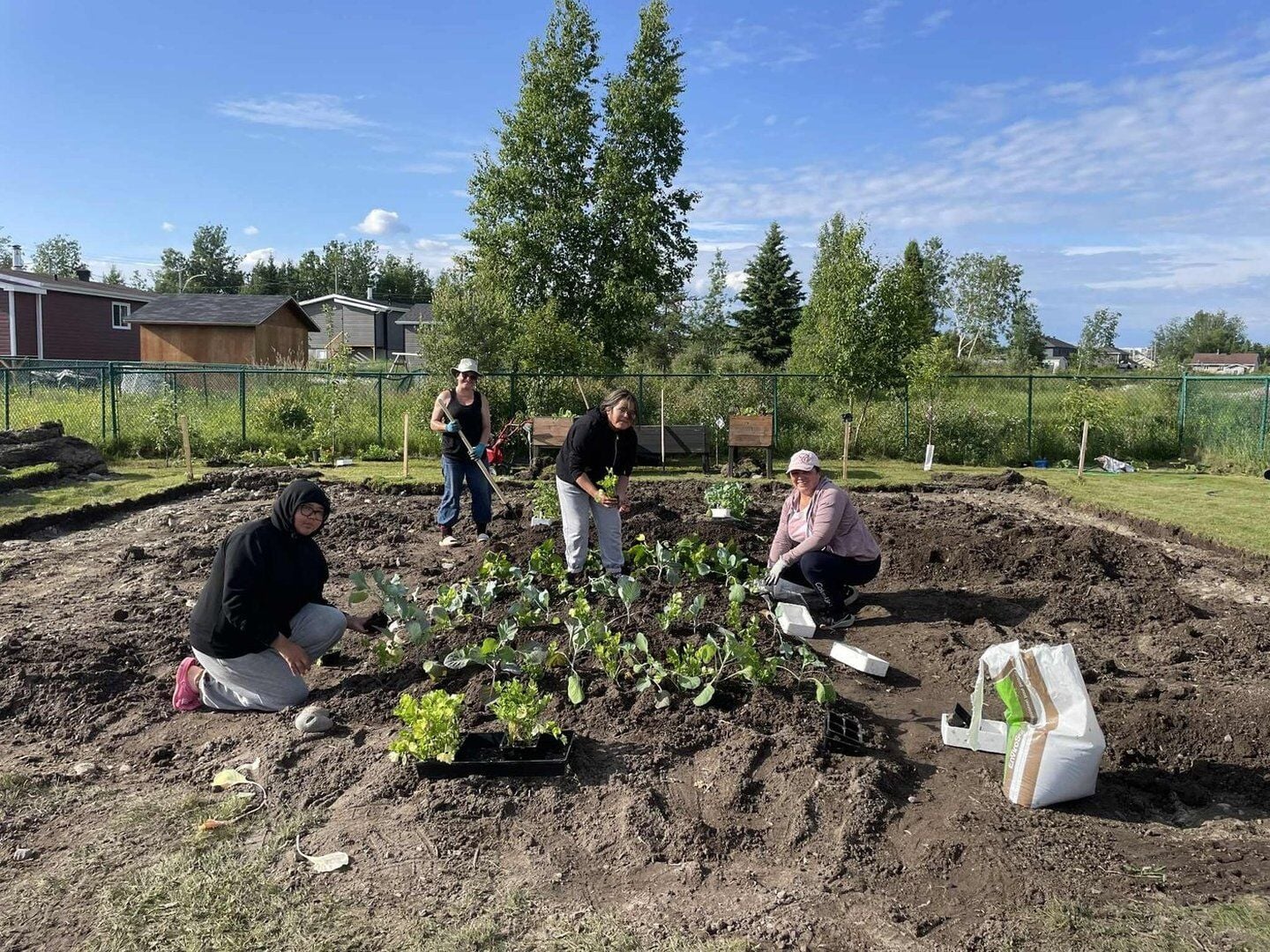 Growing Your Own – Waswanipi projects address food insecurity