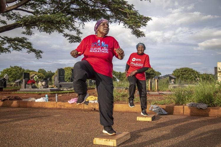 A fitness club in a Zimbabwe cemetery aims to outpace death one step at ...