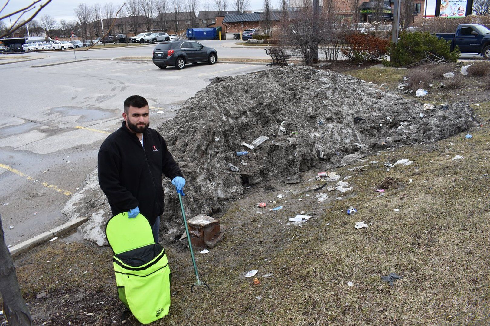 Dan the Litter Man celebrates Earth Month with Cleanups and Community