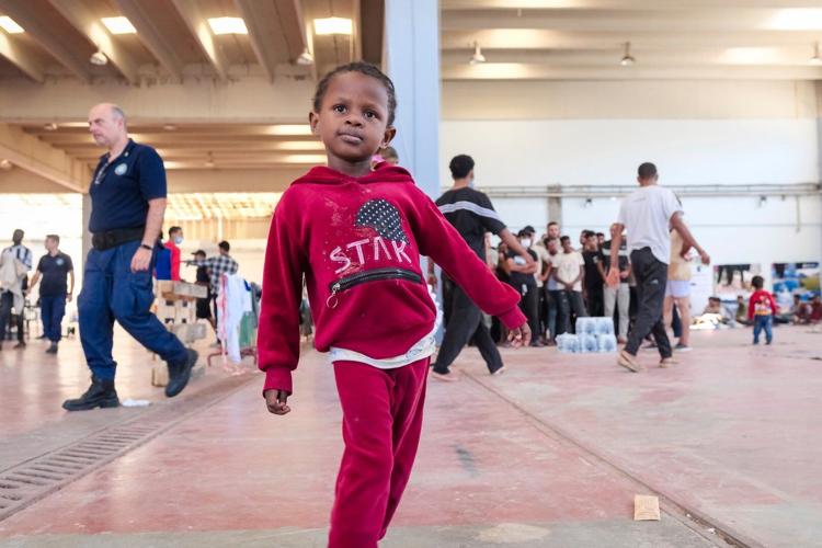 Hundreds of migrants moved to Greek mainland as Crete struggles with Libya arrivals