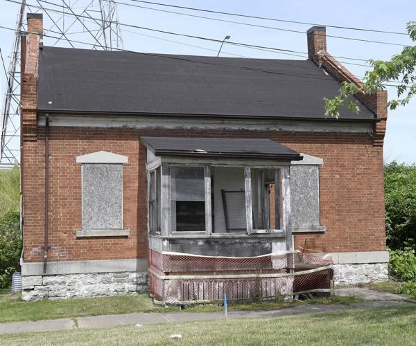 Historic Hamilton beach strip lighthouse to be restored — and relocated