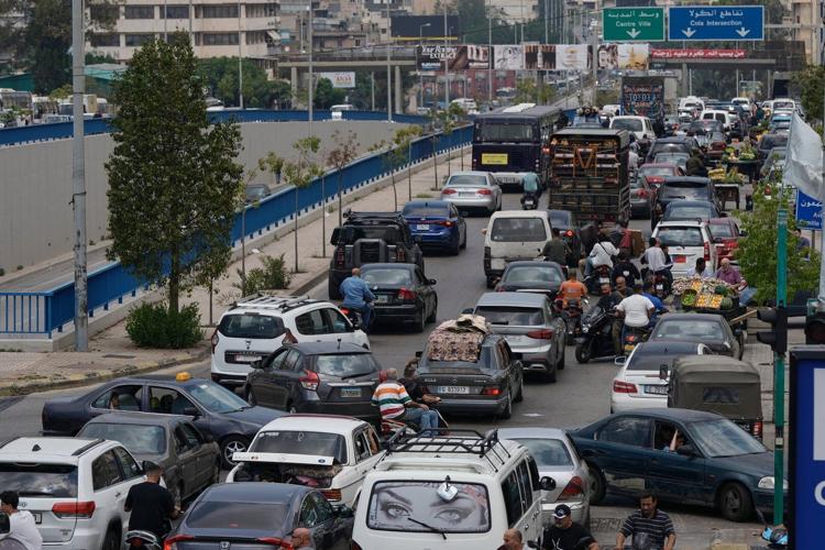 Lebanese Americans open their wallets and hearts as war rages back home