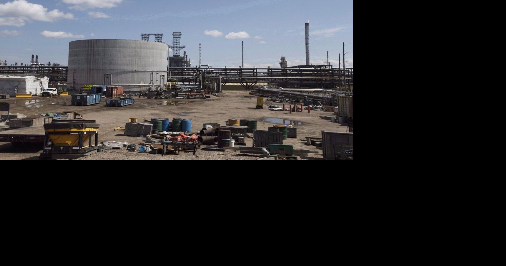 Heavy lifting begins as Suncor starts refurbishing decades-old upgrader ...