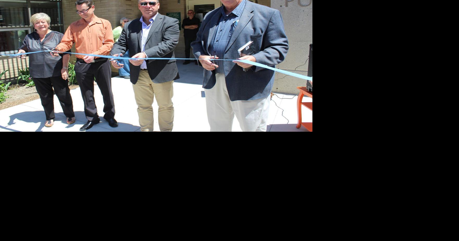 Dunnville Library celebrates reopening