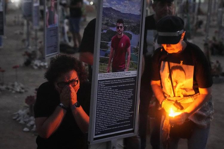 Israelis honor victims 2 years after Hamas attack as talks resume, in ...