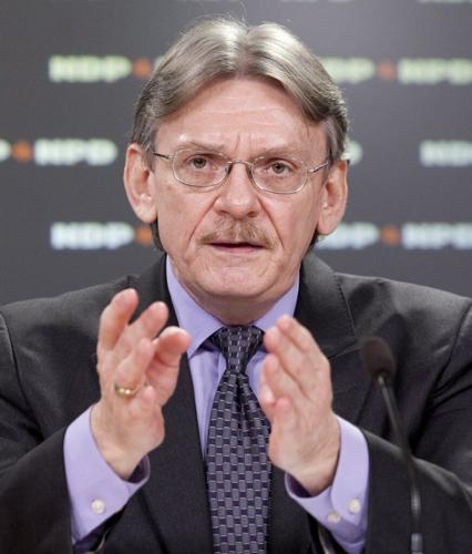 New method for choosing senators may perpetuate elitist system, MP fears