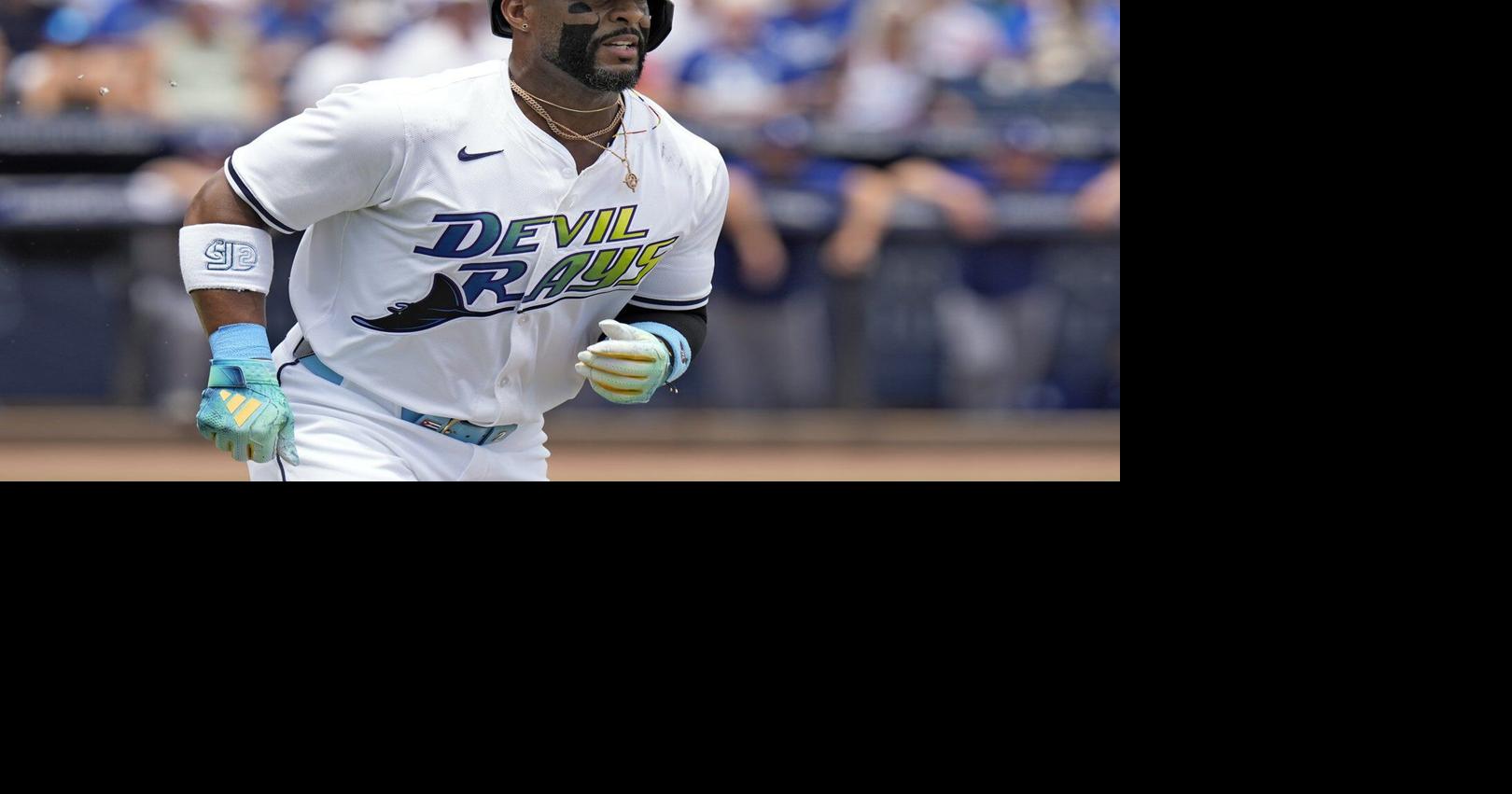 Yandy Diaz hits 2 home runs off Blake Snell as Rays beat Dodgers 4-0
