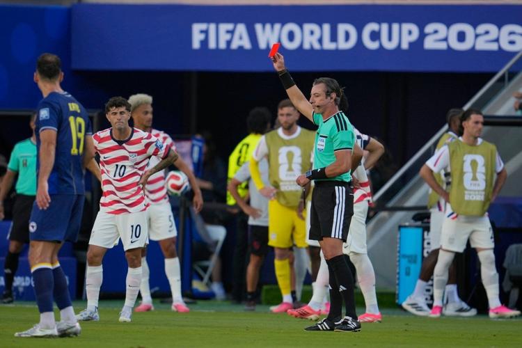 Balogun gets US's go-ahead goal against Bosnia and then red card