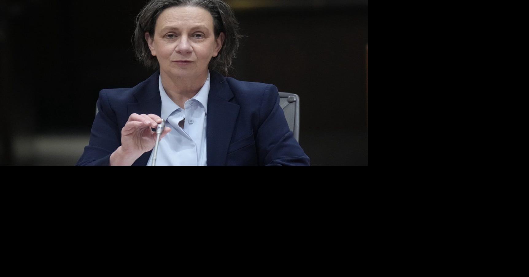 Champagne stands his ground after budget watchdog questions fiscal anchor