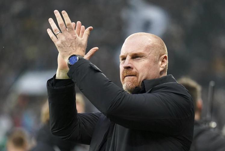 Calvert-Lewin penalty earns Everton 1-1 draw at Newcastle. Tottenham ...