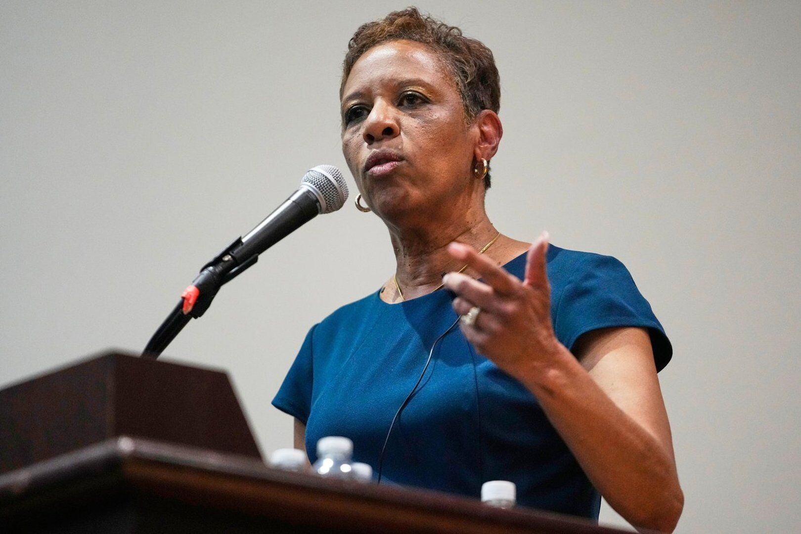 New York governor picks a new running mate, as her current No. 2 moves ...