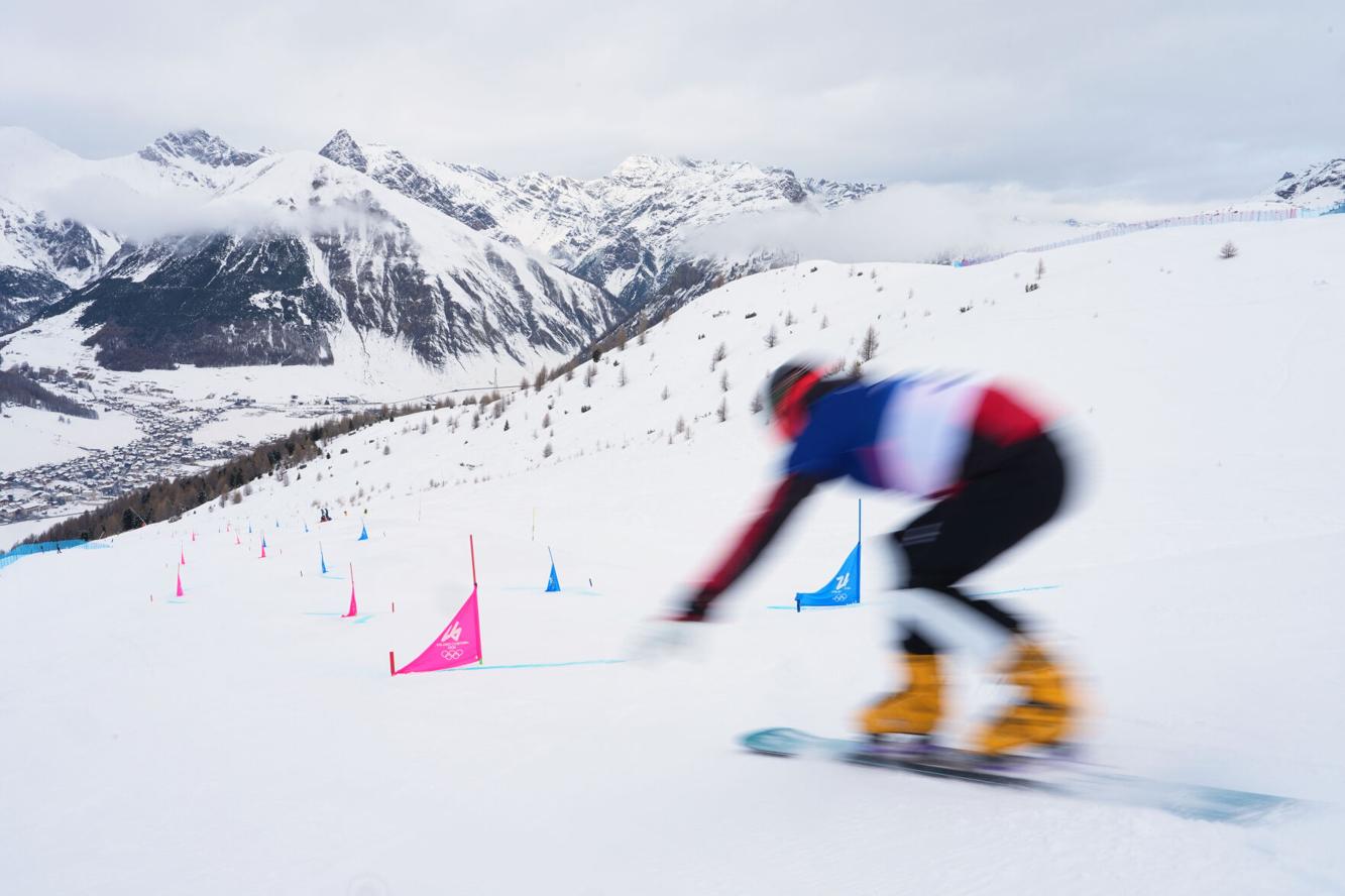 The Carving Games: Snowboard racing is competing for its life at the ...