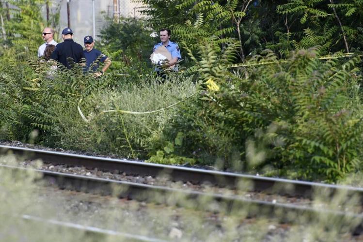 Hamilton police investigating homicide after man found dead in tent in ...