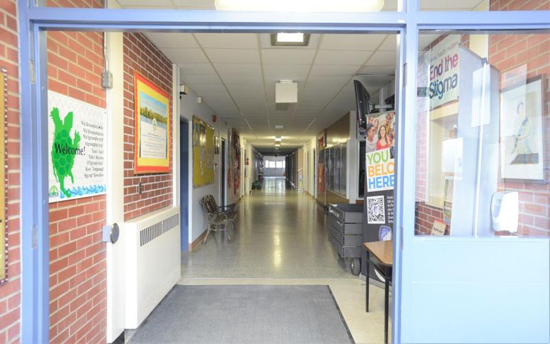 Numbers don’t add up on Simcoe school closure, parents say