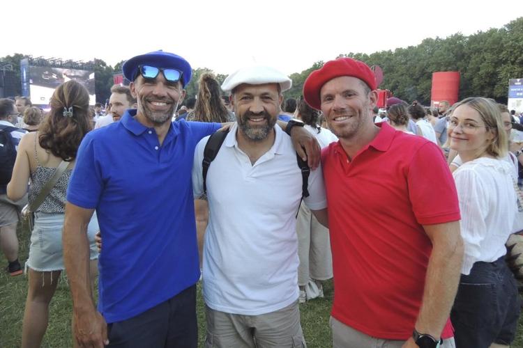Home fans unite at Paris' Club France to celebrate Olympic success