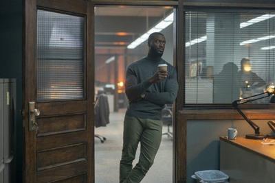 Hamiltonian Samantha Walkes plays love-interest in ‘Cross’