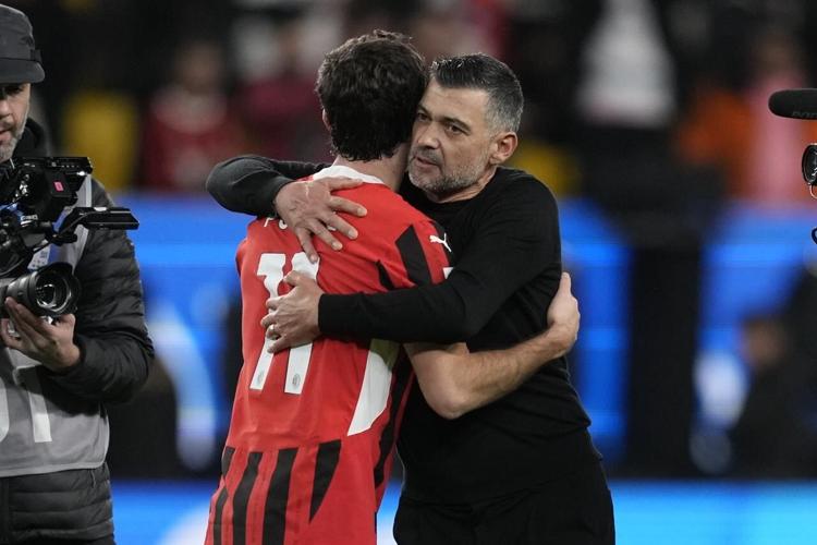 Conceição’s reign as AC Milan coach begins with a trophy and a broken ...