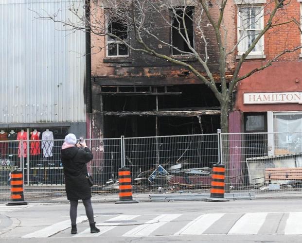 Blaze tears through vacant downtown Hamilton building