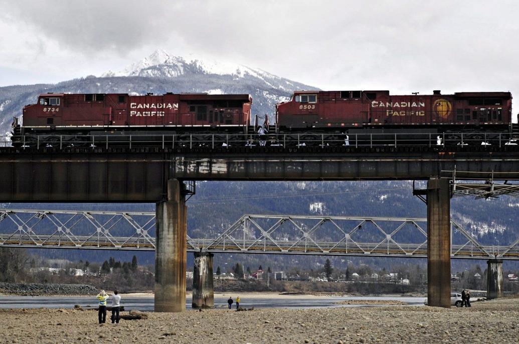 Southeastern B.C. under flood watch due to storms, high temperatures