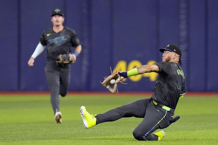 DeLuca has 3 RBIs in season debut after being out with broken hand and ...