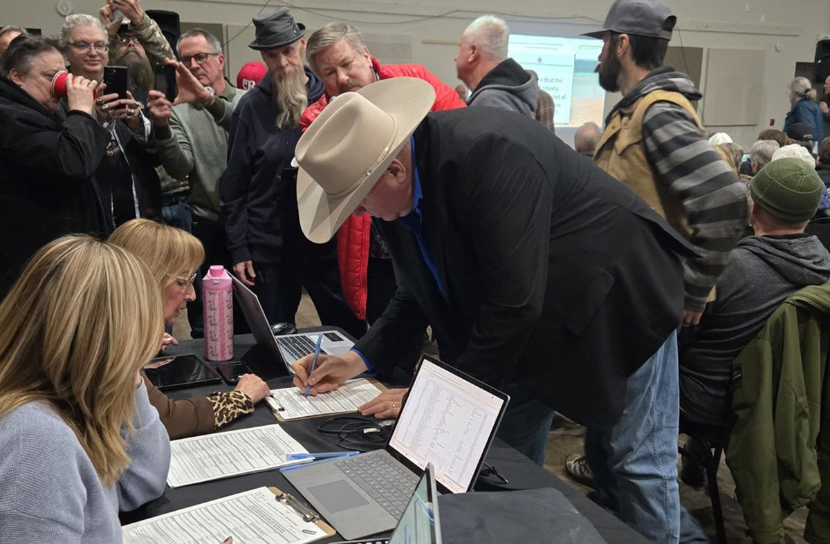 Alberta Prosperity Project lambastes premier's independence cost