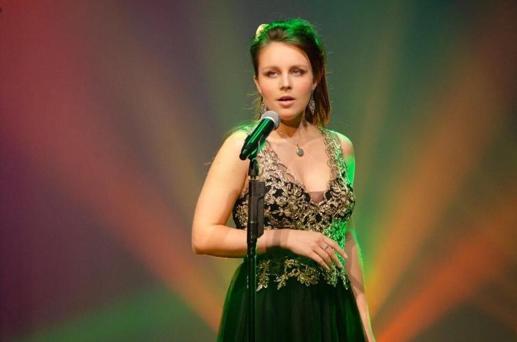 Hamilton opera singer Ekaterina Shelehova goes viral after singing on ...