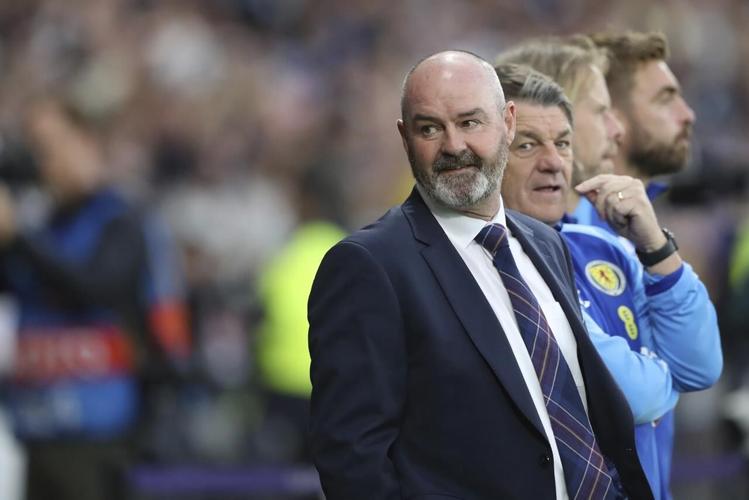 Bellingham stars as England beats Scotland 3-1 in international soccer ...
